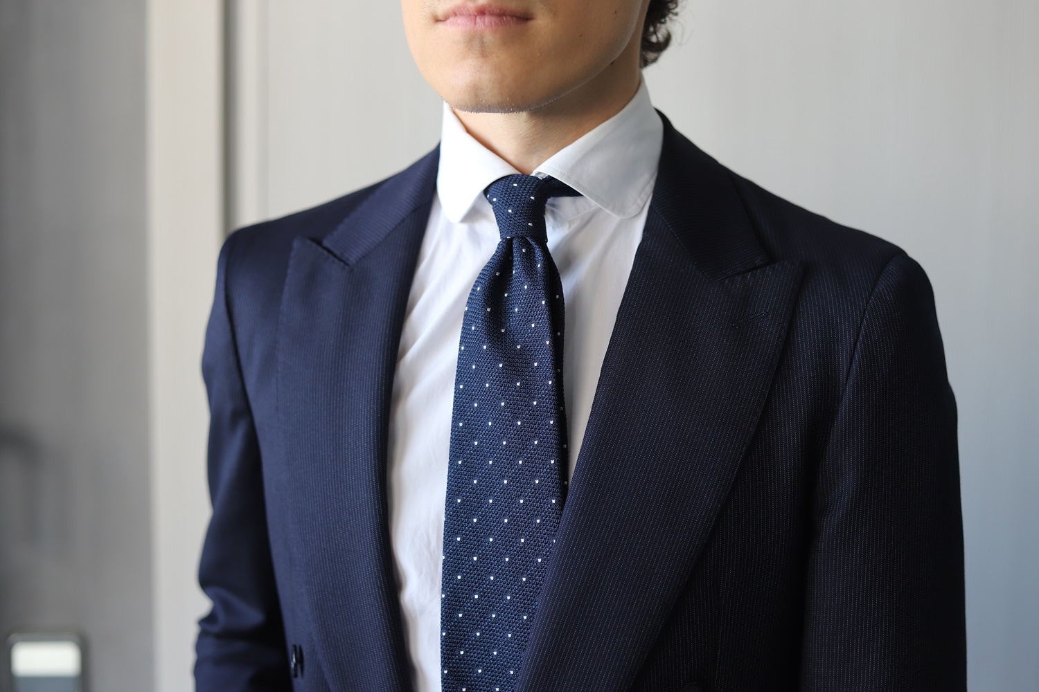 Corbatas para Traje Azul: Las Mejores y más Elegantes – Hussars